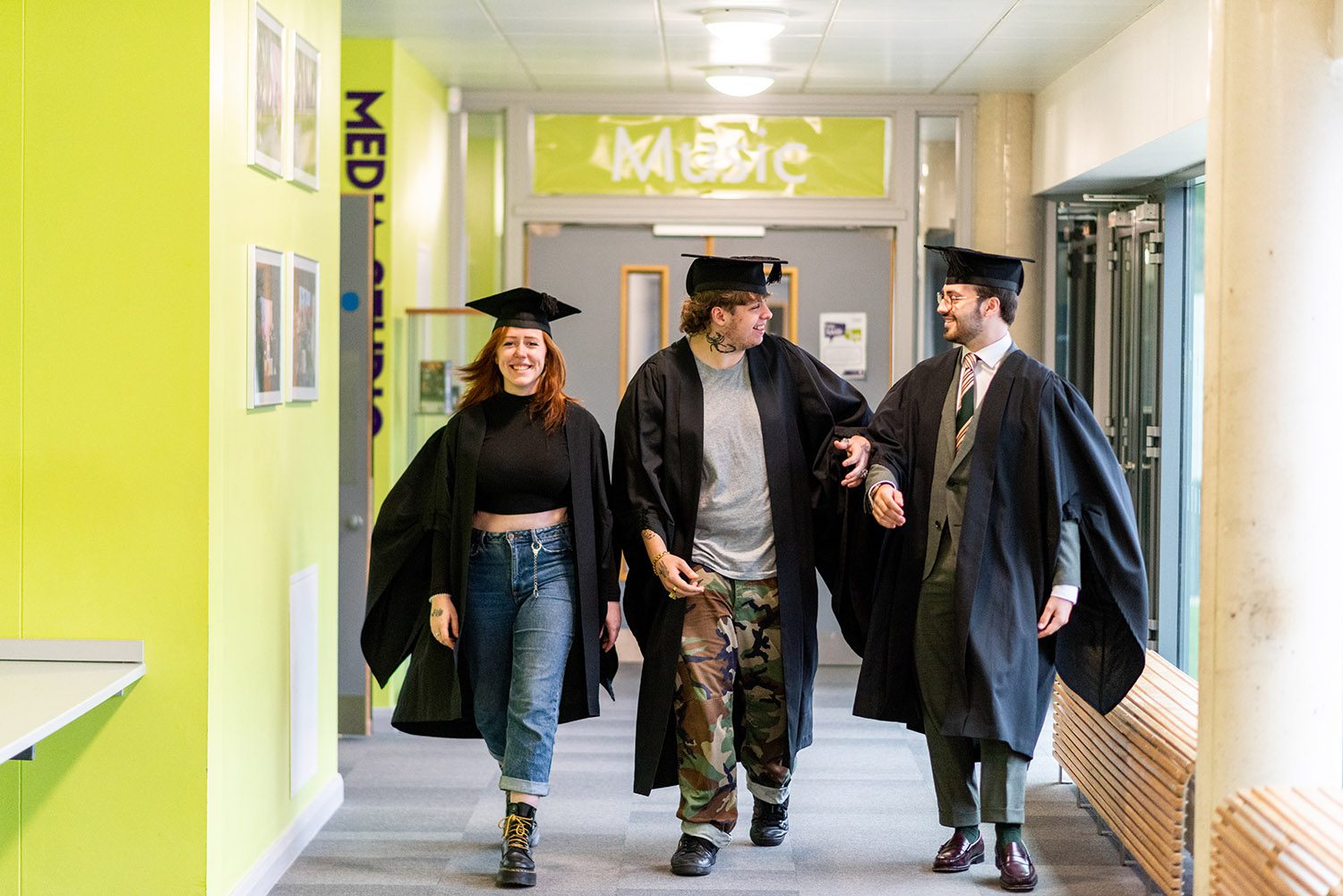 Fareham College HE students celebrate Graduation - News